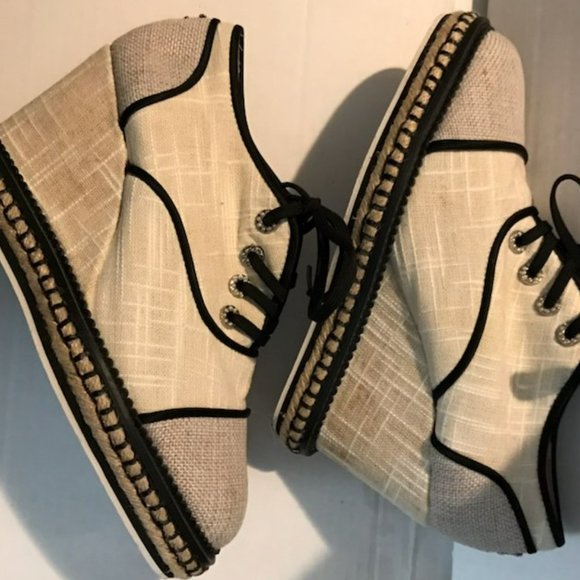 CHANEL by Karl Lagerfeld | Shoes | Chanel Interlocking Cc Logo Lace Up ...